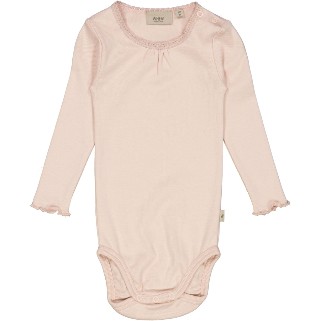Langarmbody Ripp mit Spitze - powder – Wheat.de